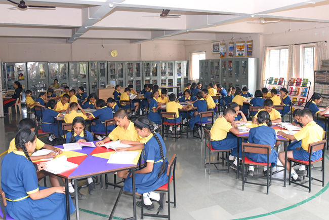 New India School, Bhusari Colony